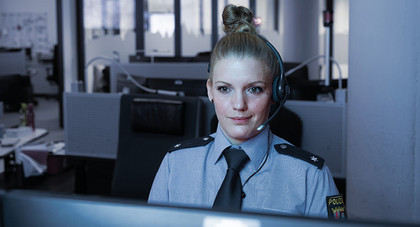 Karriere bei der Polizei Rheinland-Pfalz . Polizei Rheinland-Pfalz